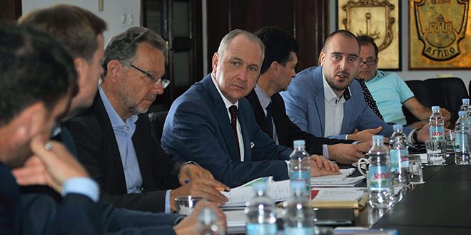 GRADSKO VIJEĆE Andro Krstulović Opara odgovorio Aidi Batarelo: 'Nemate ...