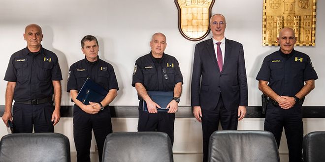 FOTOGALERIJA Ovo su najbolji splitski policajci | Dalmatinski Portal
