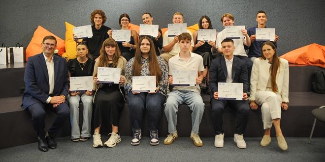 Svečana dodjela certifikata polaznicima četvrte generacije Youth ...
