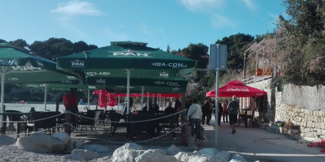 Vlasnik Plave lagune s Firula prijavljen zbog lažne uzbune ...