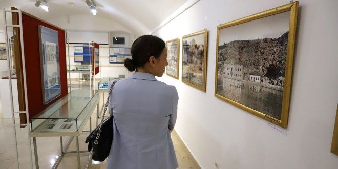 SPLITSKI POMORSKI MUZEJ Otvorena izložba 'Hrvatska jadranska kupališna ...