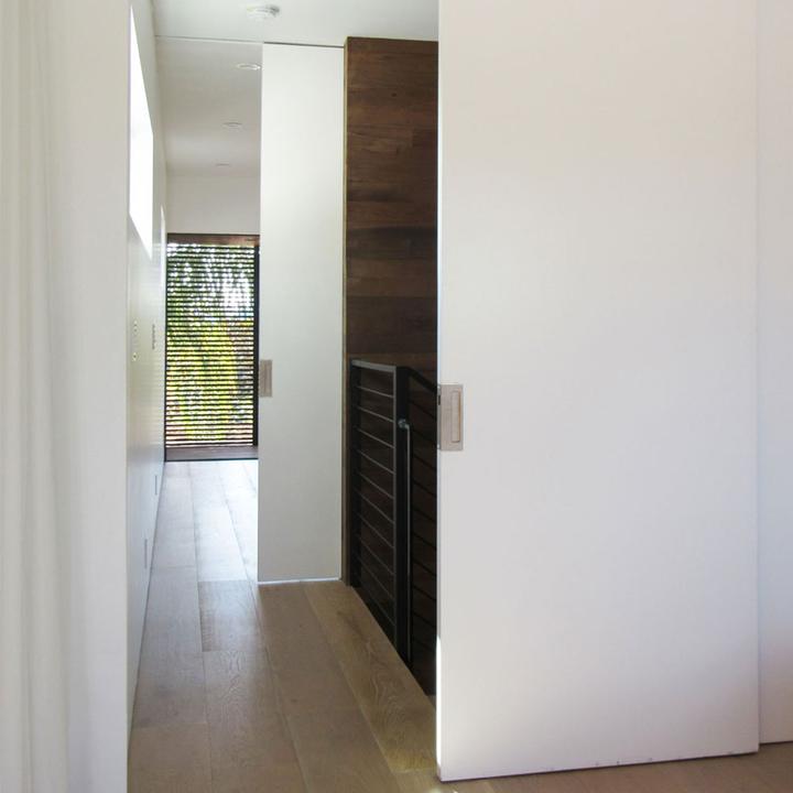 Venice Beach Residence | CS Cavity Sliders USA