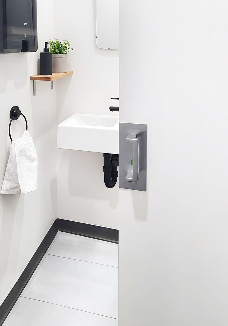 Inspiration | Cavity Sliders