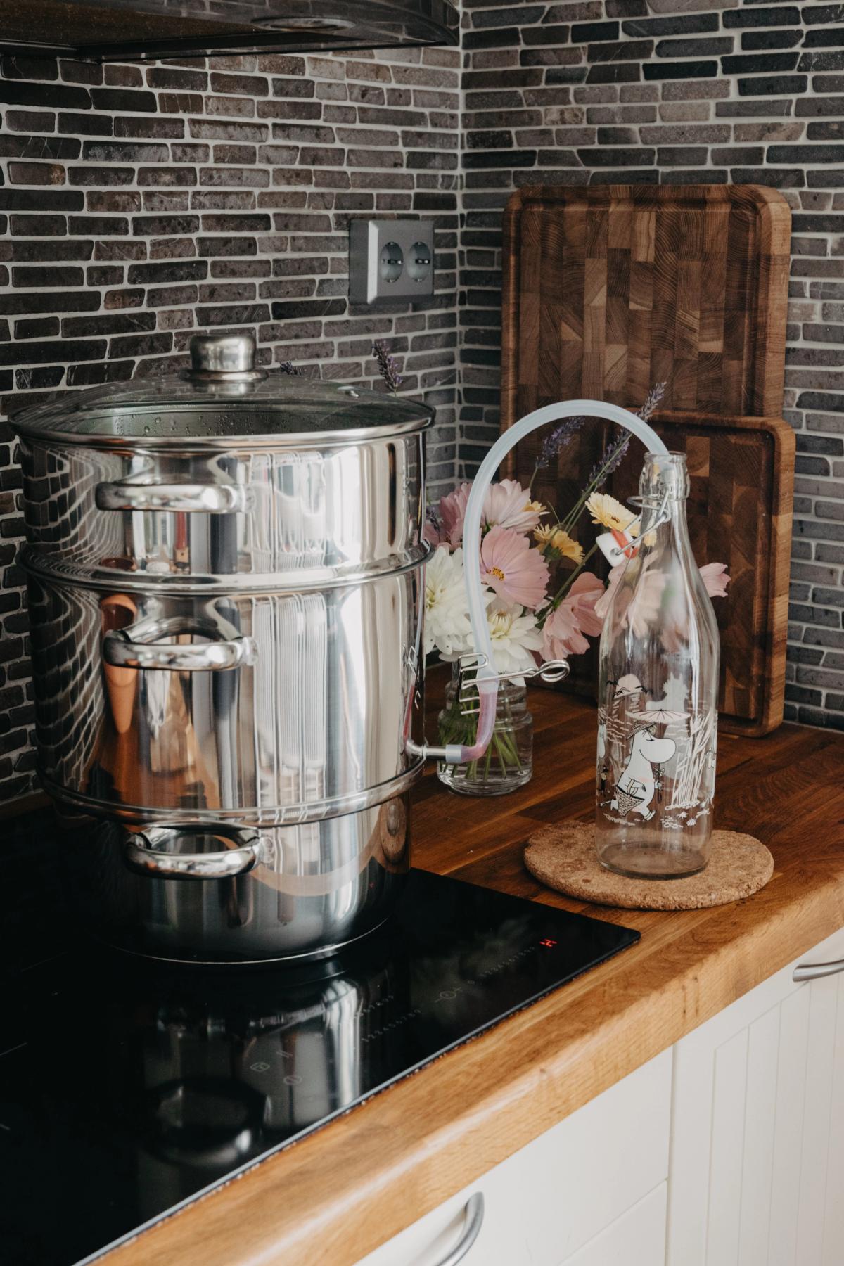 Saftmaja - Tillbehör för att göra egen saft - Cervera