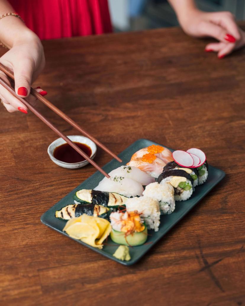 Norimaki, Nigiri, Inside out maki & Gunkan maki - Cervera