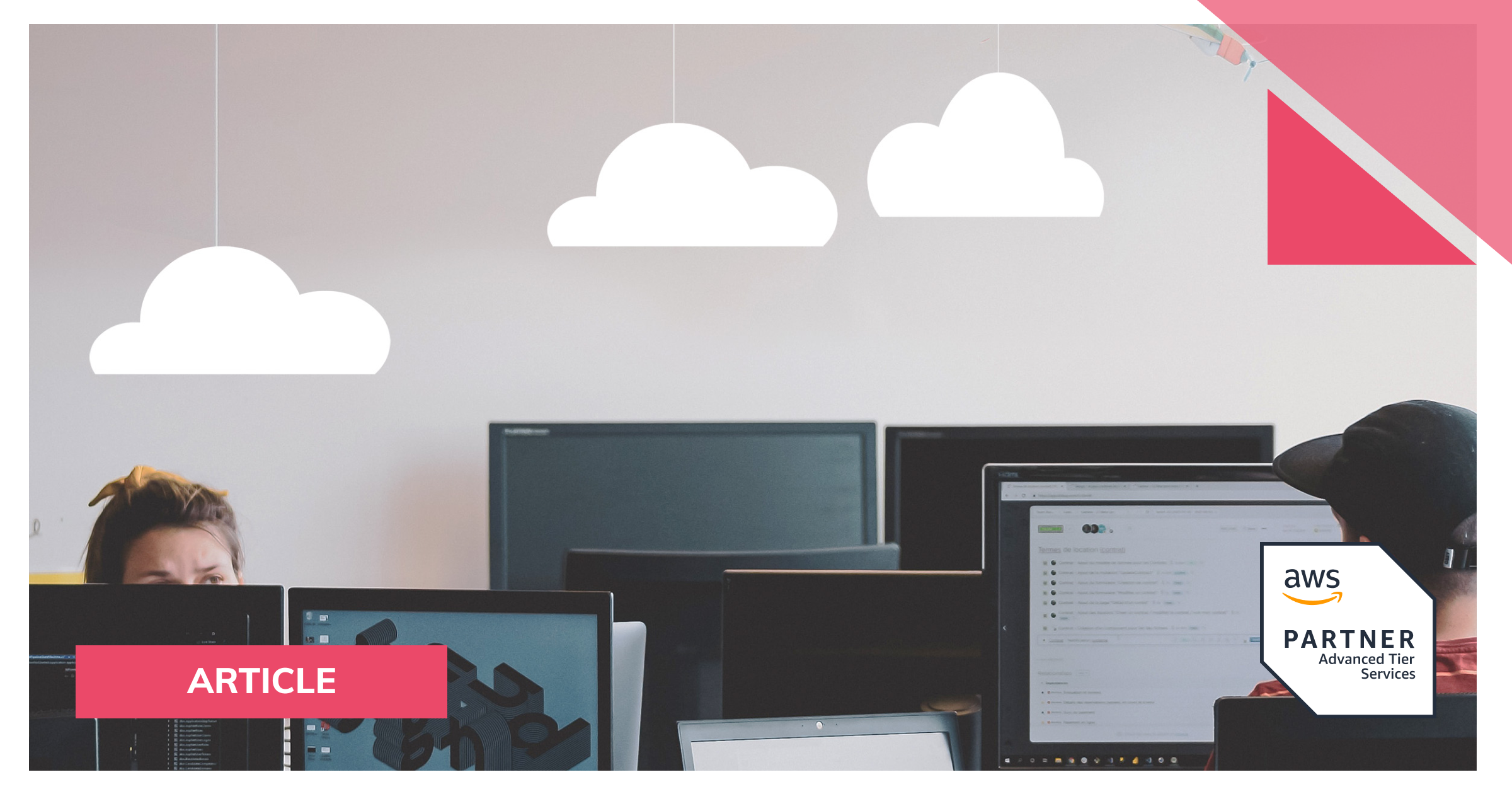 Comparison: Server vs Serverless in Cloud Computing