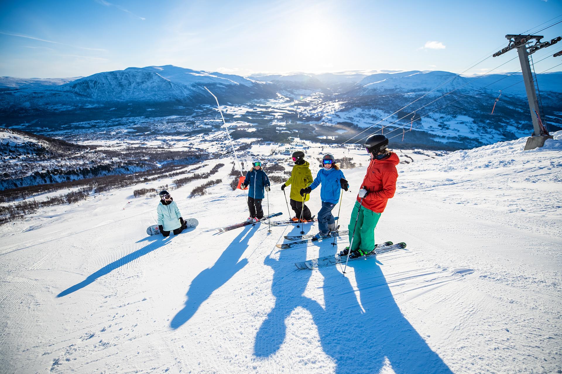 Oppdal | Ting å gjøre, overnatting, mat og drikke