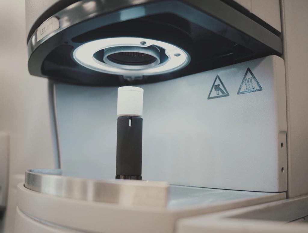 A Look Into PMRs Lab with Alex - PART 3: Carbon Analyzer