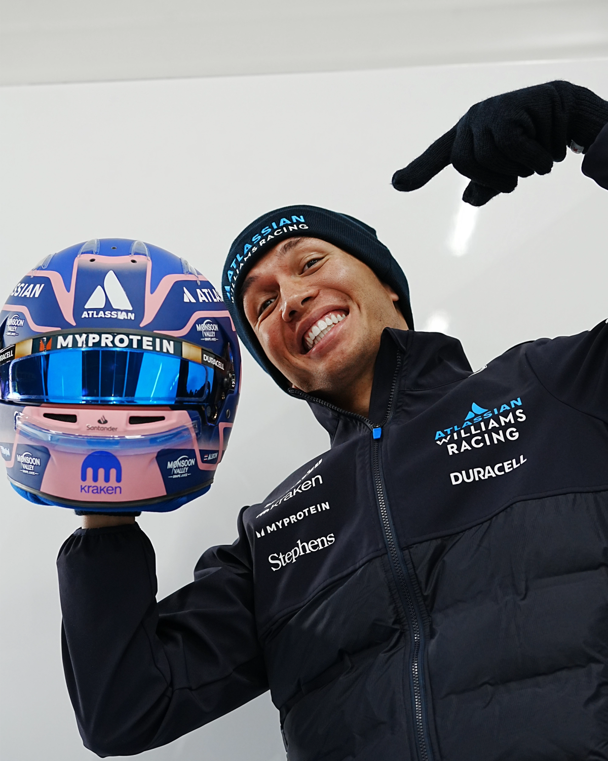 Gallery: Alex's 2025 helmet | Alex Albon