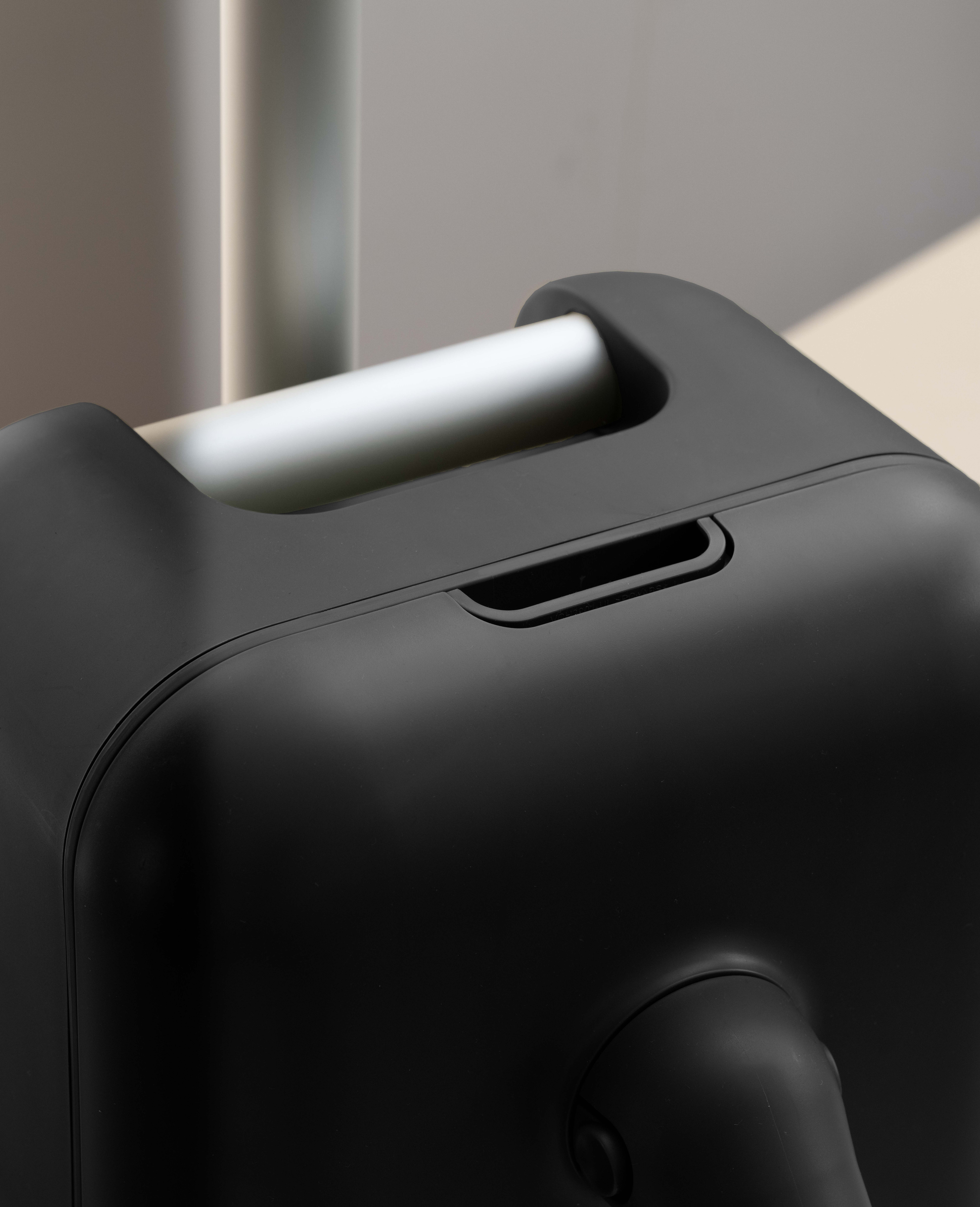 Airsign HEPA Vacuum - Airsign