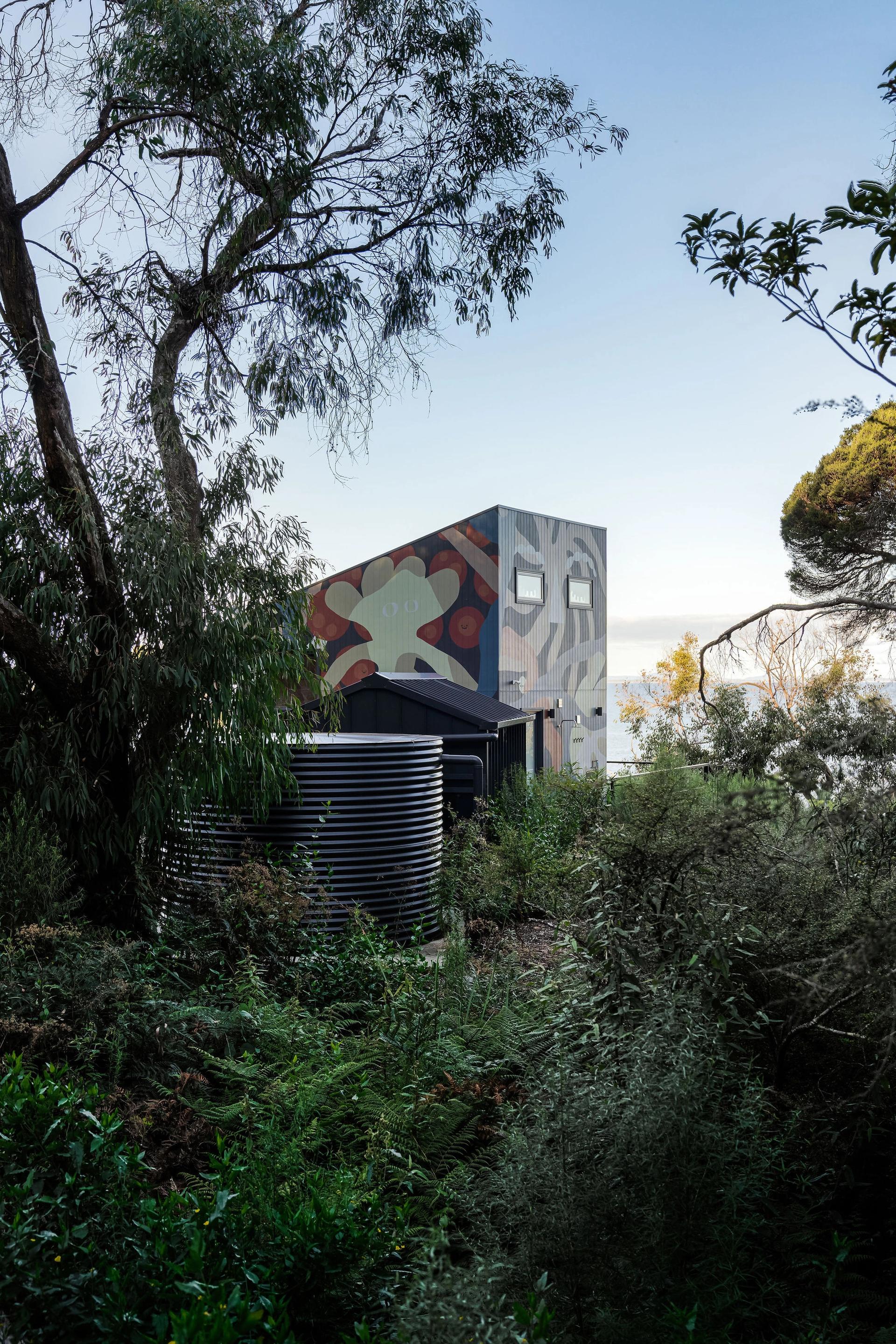 About JW Waters | Jacky Winter Places