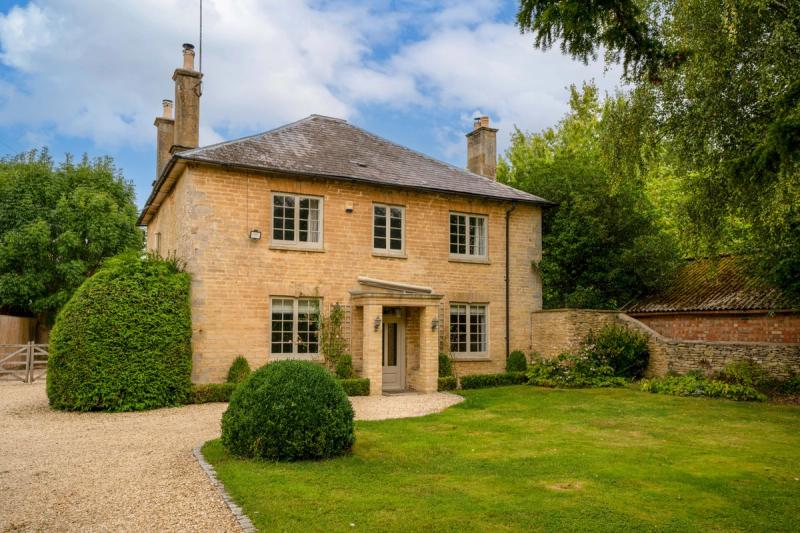 Weald Farmhouse, Bampton | Butler Sherborn