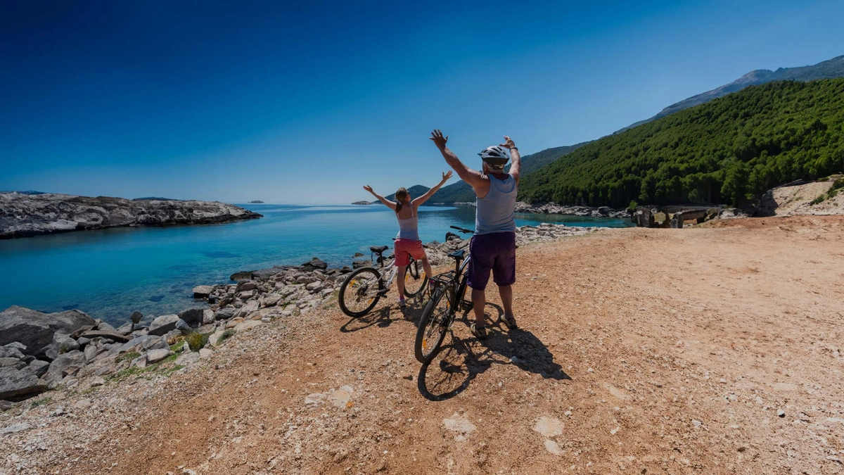 Cycling Croatia Cruises - Explore by Bike and Boat | Yacht Getaways