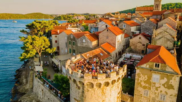 Croatia Split Cycle Cruise | Explore by Bike and Boat | Yacht Getaways