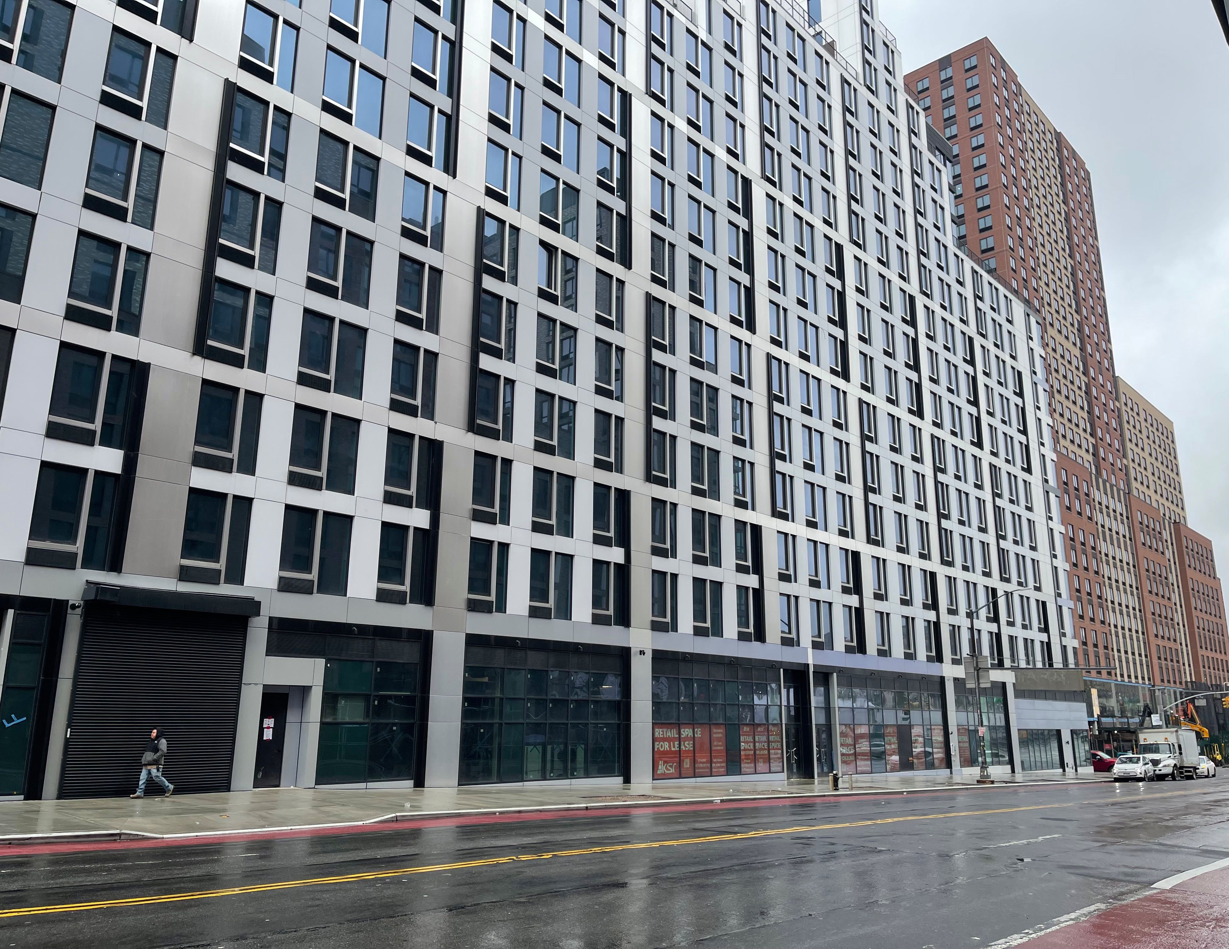 401 West 207th Street | KSR New York Commercial Real Estate Brokerage