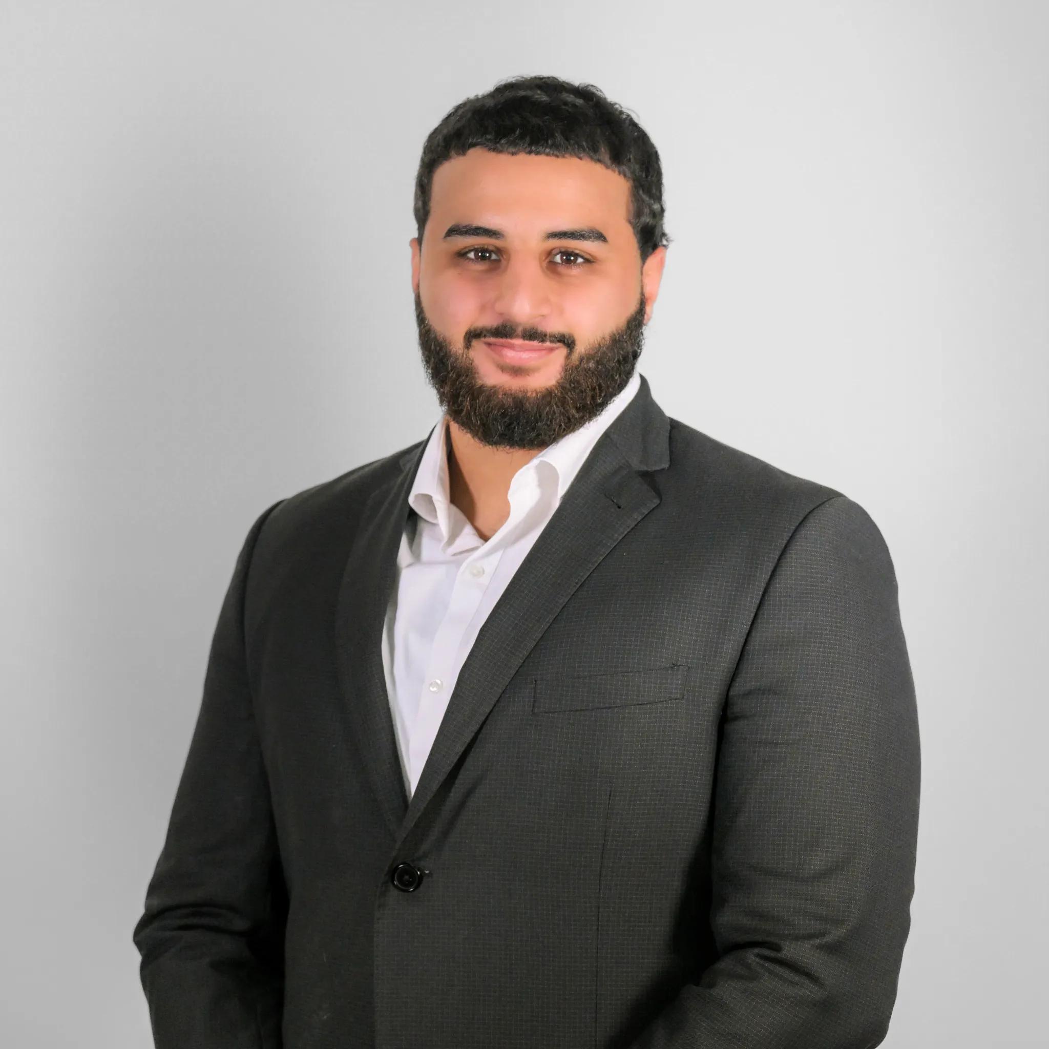 Akram Mozeb | KSR New York Commercial Real Estate Brokerage