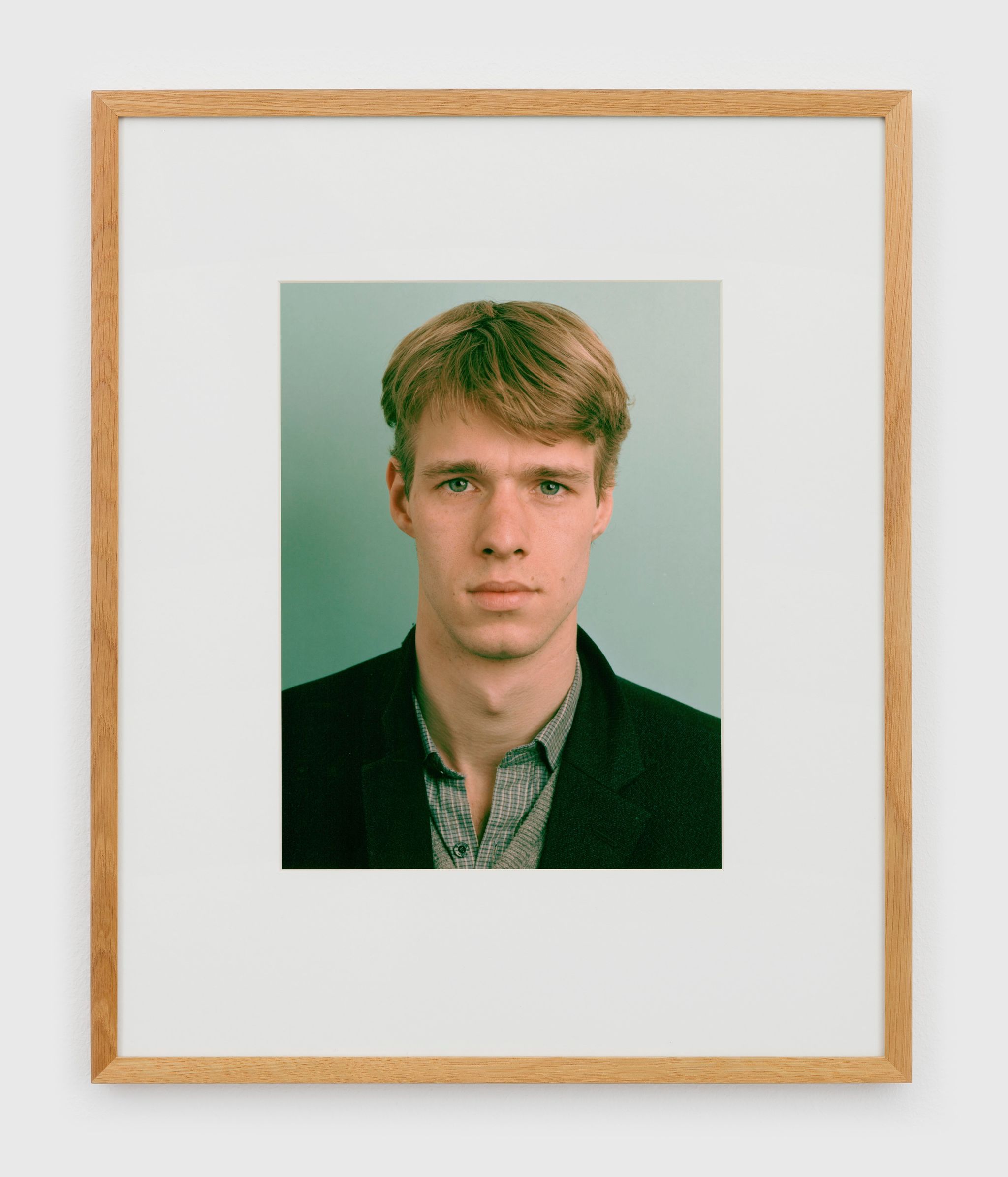 Thomas Ruff - Porträts (Portraits) | David Zwirner
