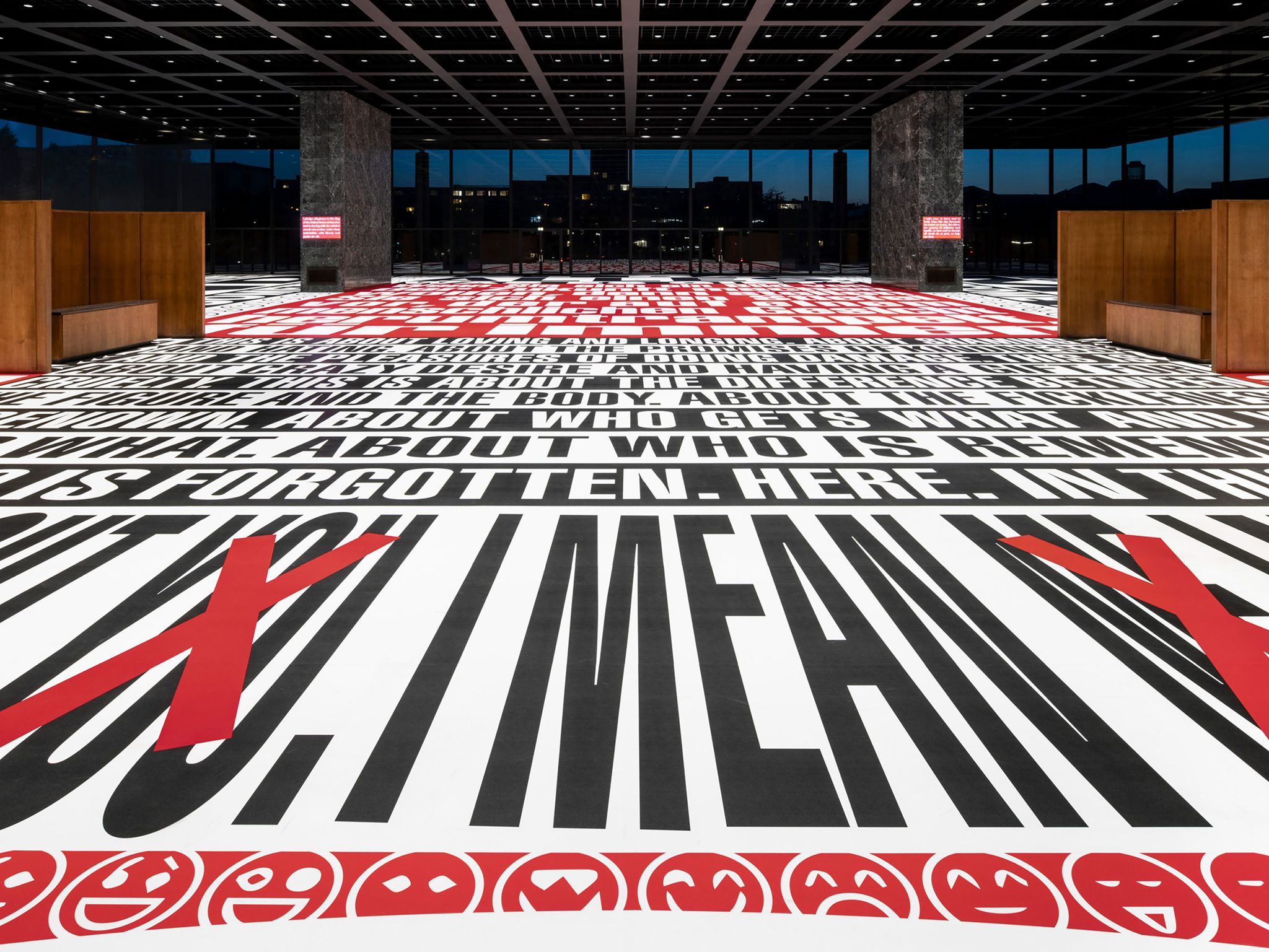 Barbara Kruger: Installation view, Barbara Kruger: Bitte lachen ...