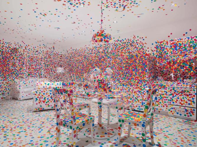 Yayoi Kusama: The obliteration room, 2002-present | David Zwirner