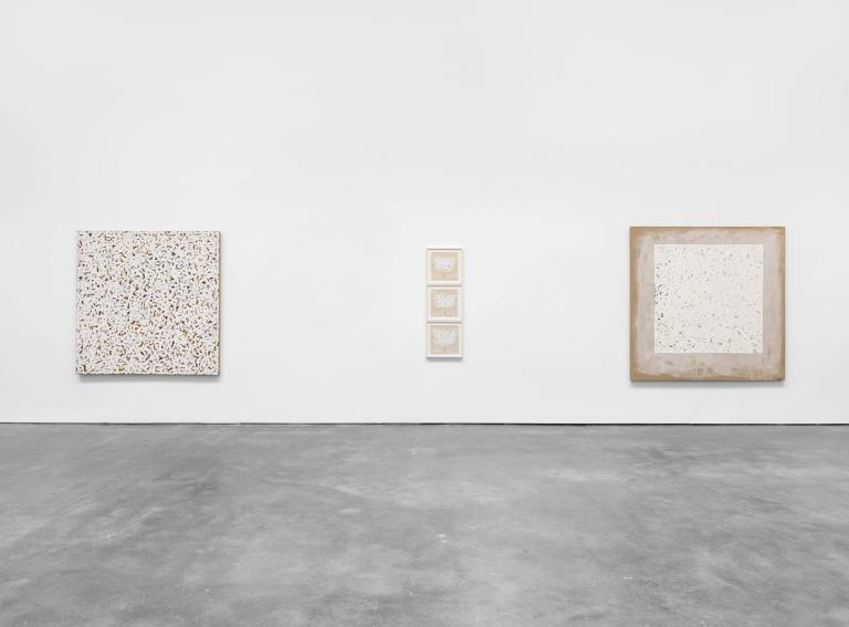 Robert Ryman - Artworks & Biography | David Zwirner