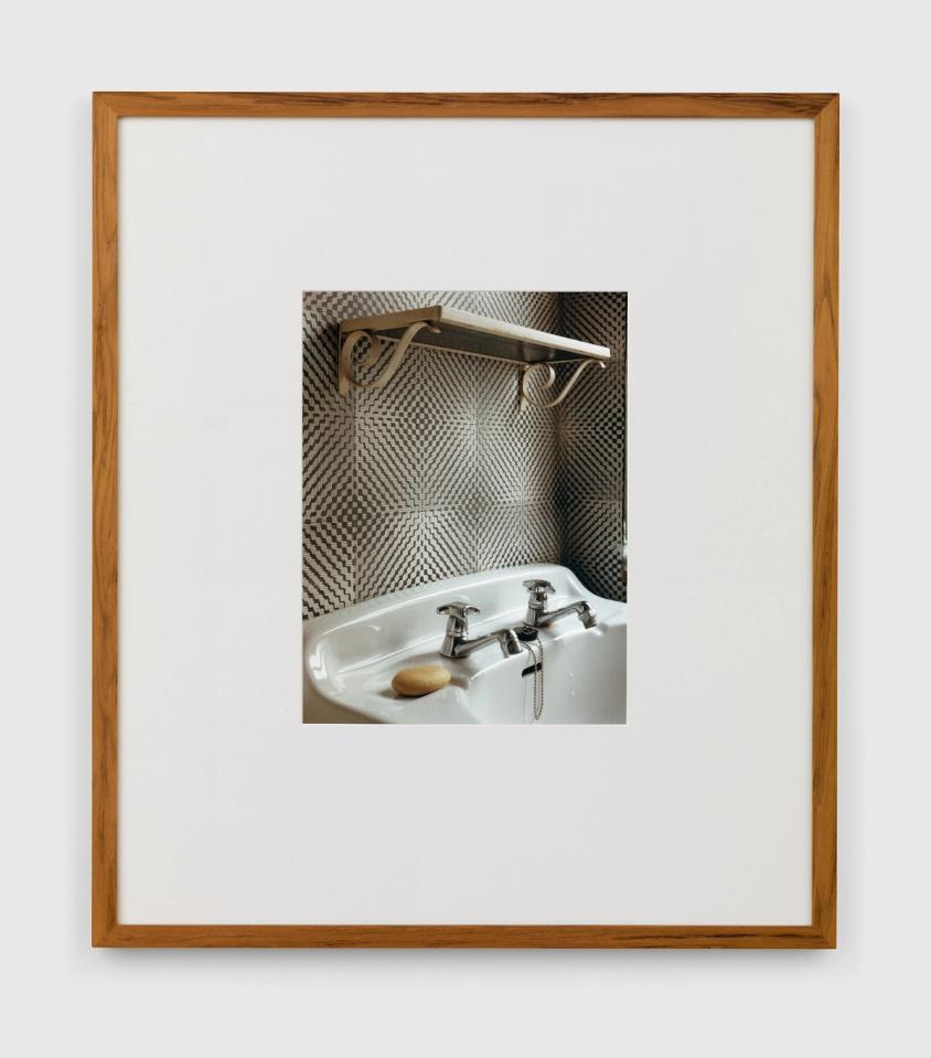 Thomas Ruff: Interior 1A, 1979 | David Zwirner