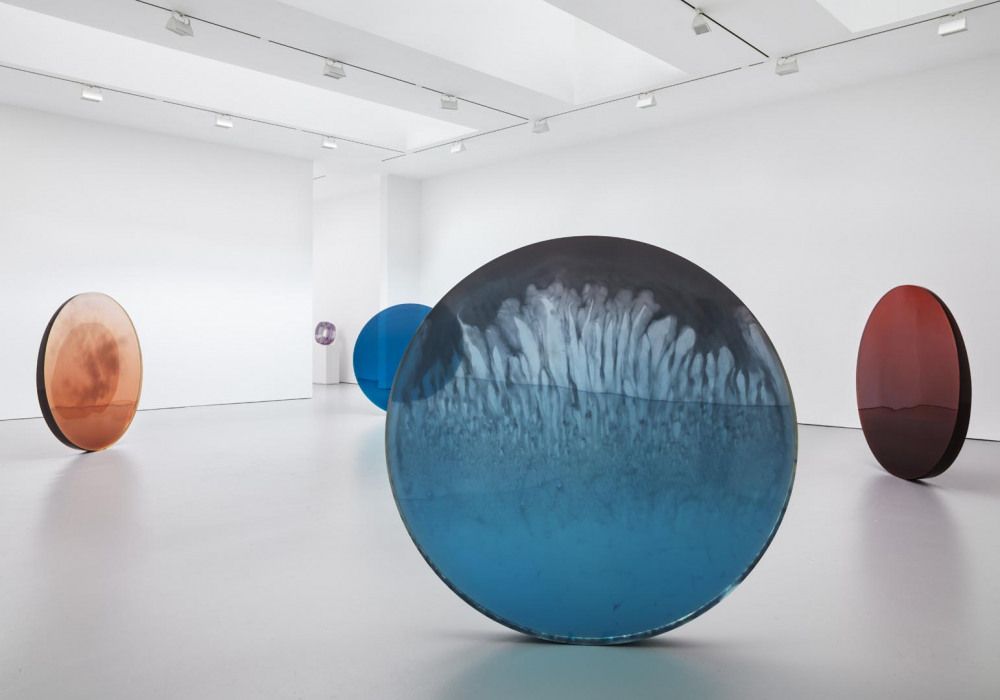 De Wain Valentine: Works from the 1960s and 1970s | David Zwirner