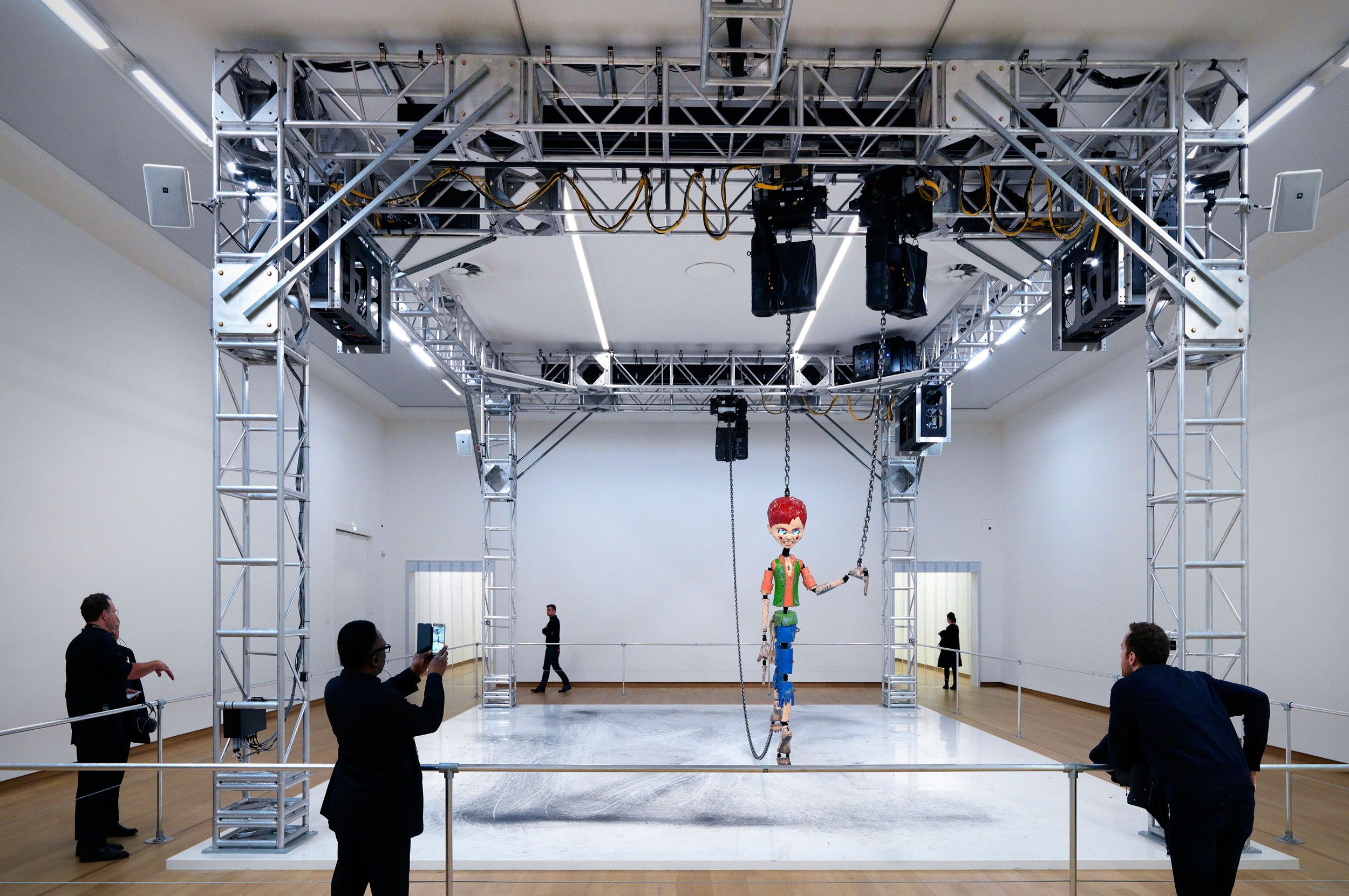 MANIC / LOVE / TRUTH / LOVE | David Zwirner