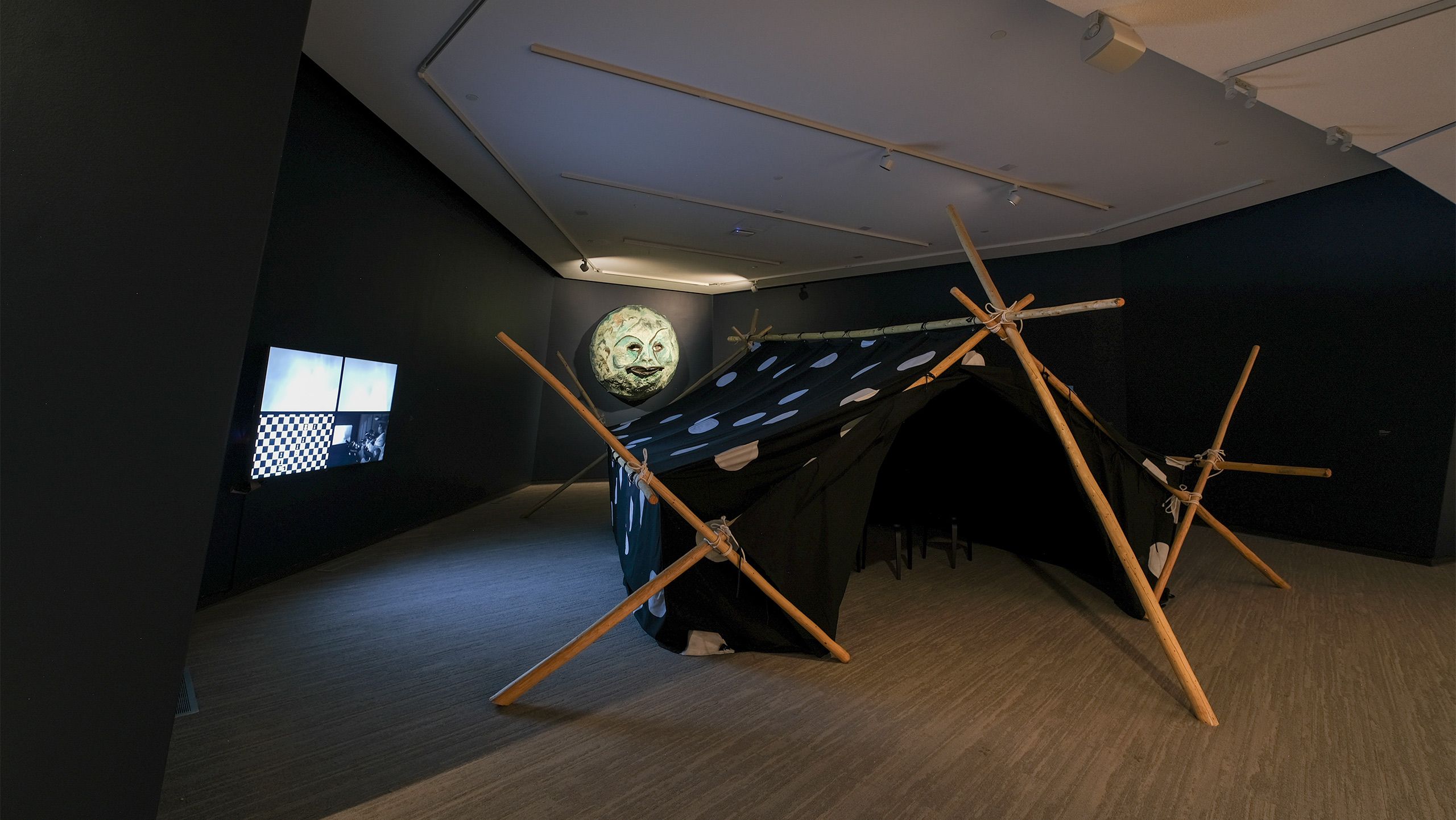 Marcel Dzama: Ghosts of Canoe Lake | David Zwirner