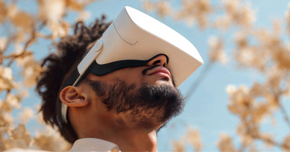 10 Augmented Reality Examples That Made Marketing Look Good