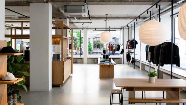 Munich | Pas Normal Studios