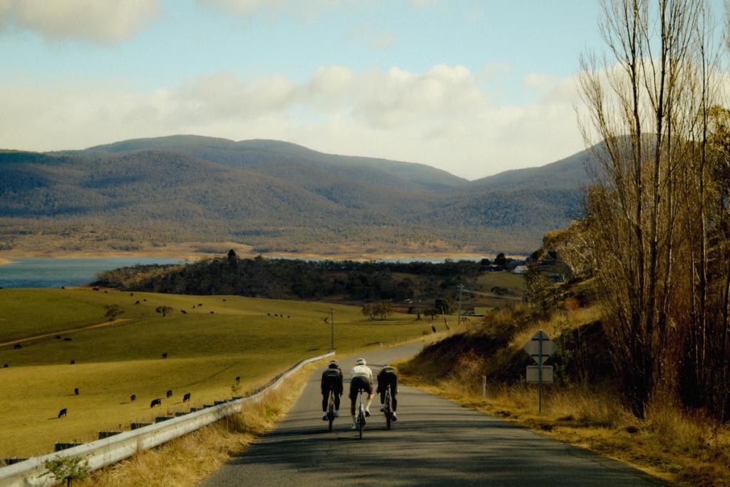 Layering Guide - Escapism | Pas Normal Studios