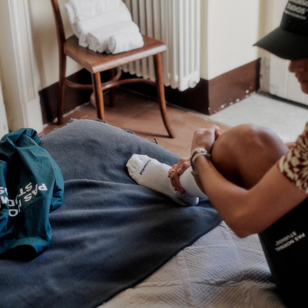 Essential | Pas Normal Studios