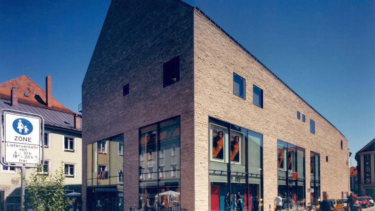 MGF Architekten | Commercial building at St.-Kassians-square