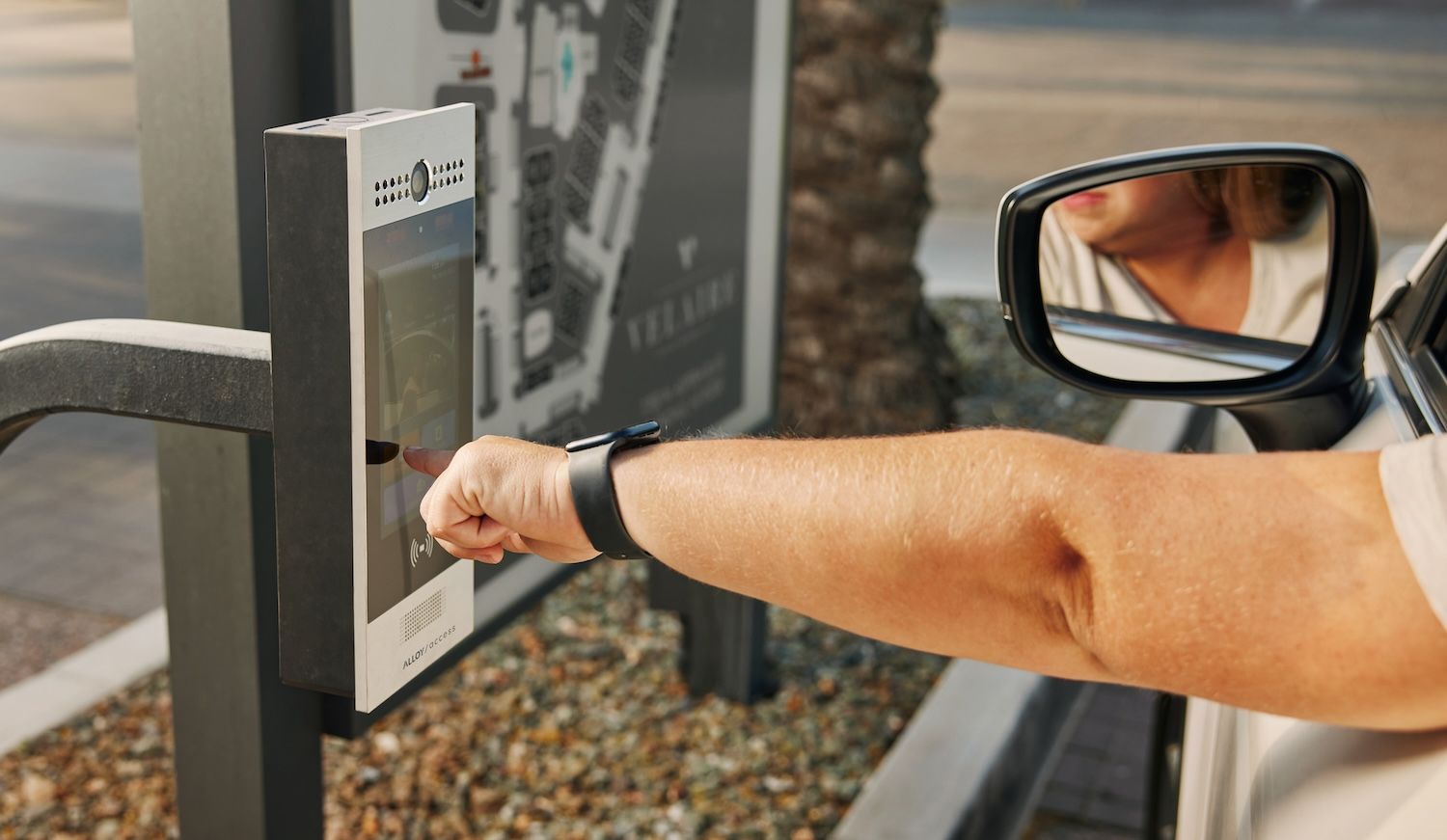 The 4 Best & Most Secure Automatic Gate Entry Systems