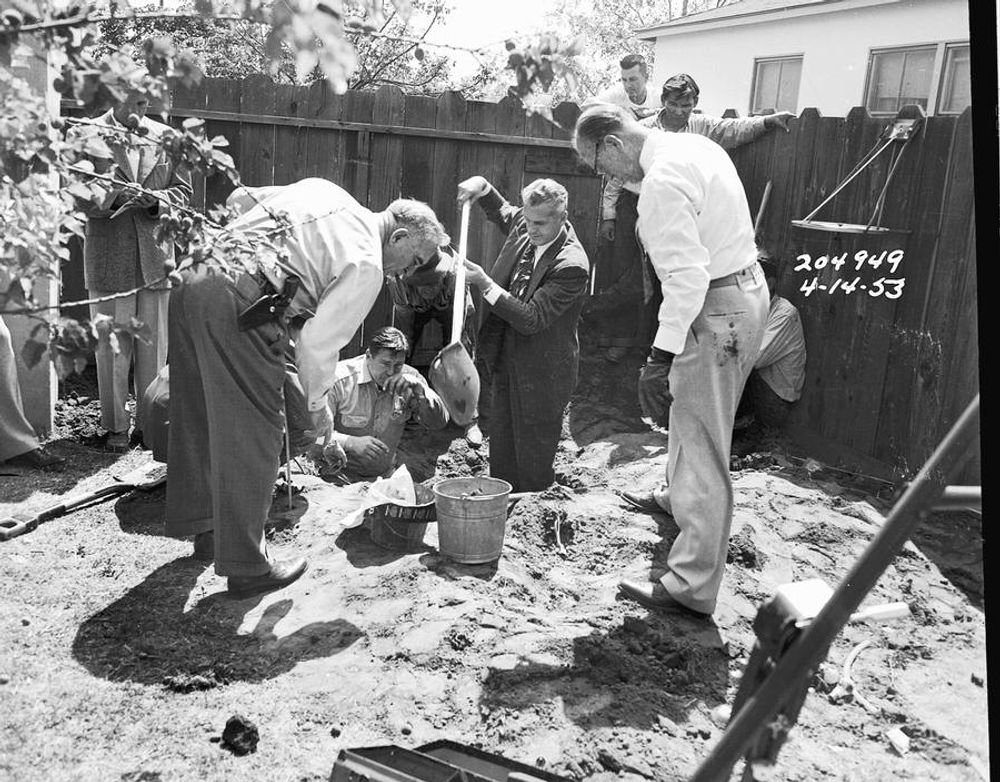 James Ellroy finds real crime-scene photographs from LAPD in 1953 ...