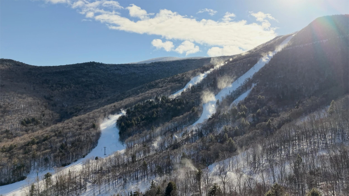 Loon Launches Season with 14 Trails, Longest Vertical in NH | Loon ...