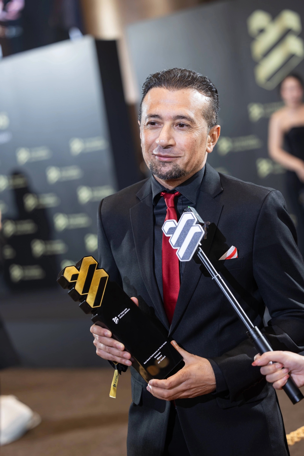 KFC - A tribute to Colonel Sanders’ fried chicken fans – ‘KFC Thailand ...