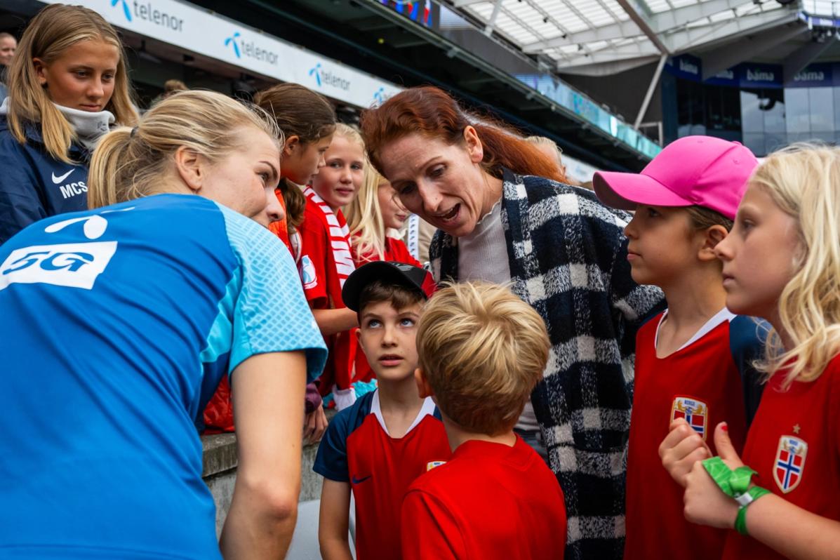 Dialogue Transparency And Governance