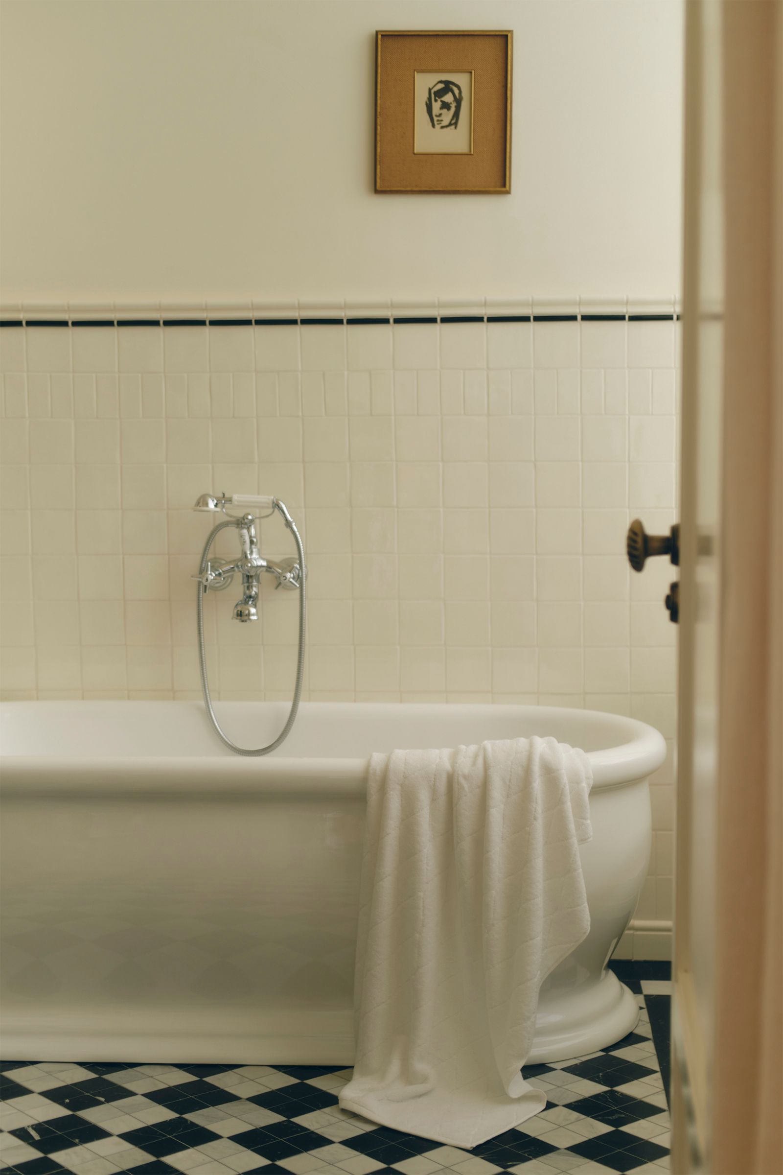 HOTEL BAINA | · BAINA | Welcome to BAINA's Official Website