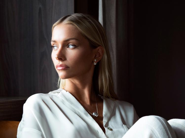 Efva Attling - Collections