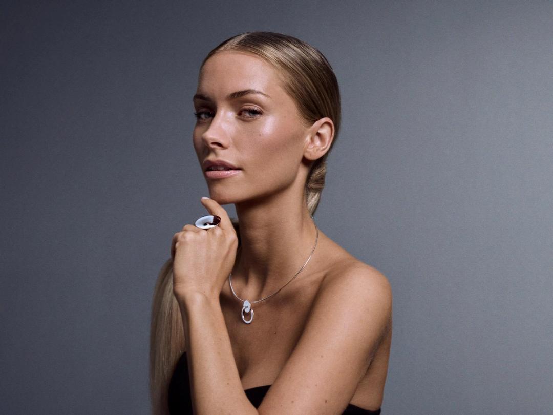 Efva Attling - Collections