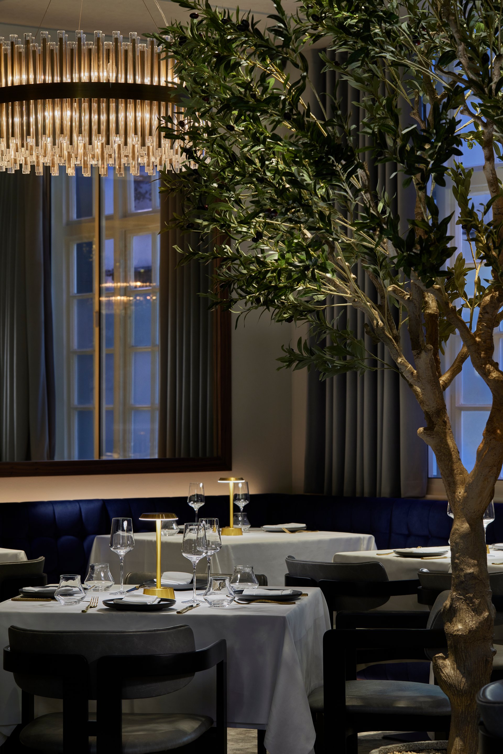 Mayfair, London | Sparrow