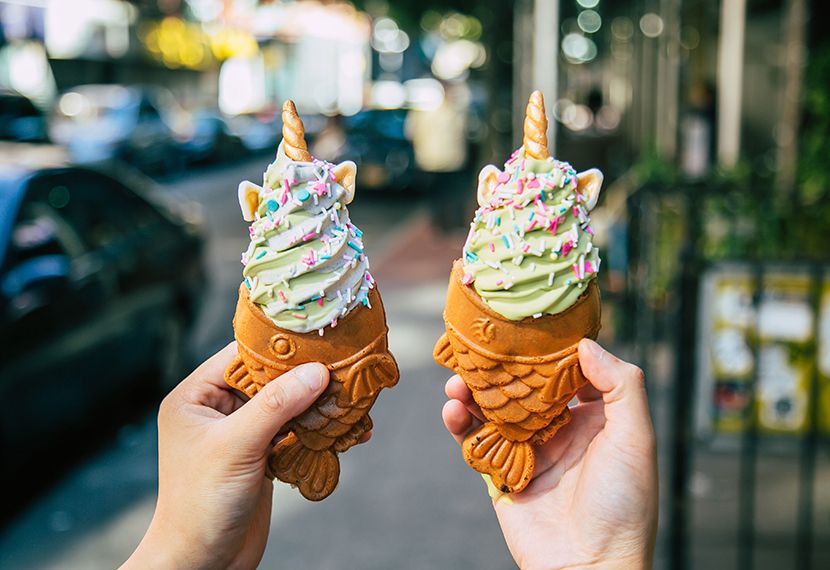 Taiyaki ice cream store