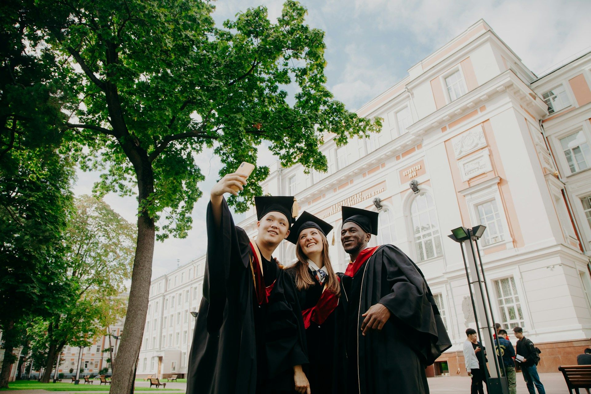 How To Earn Money As A Student In The UK | Prograd