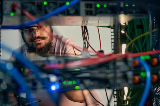 What we do - Hardware Engineering US | IMC Trading