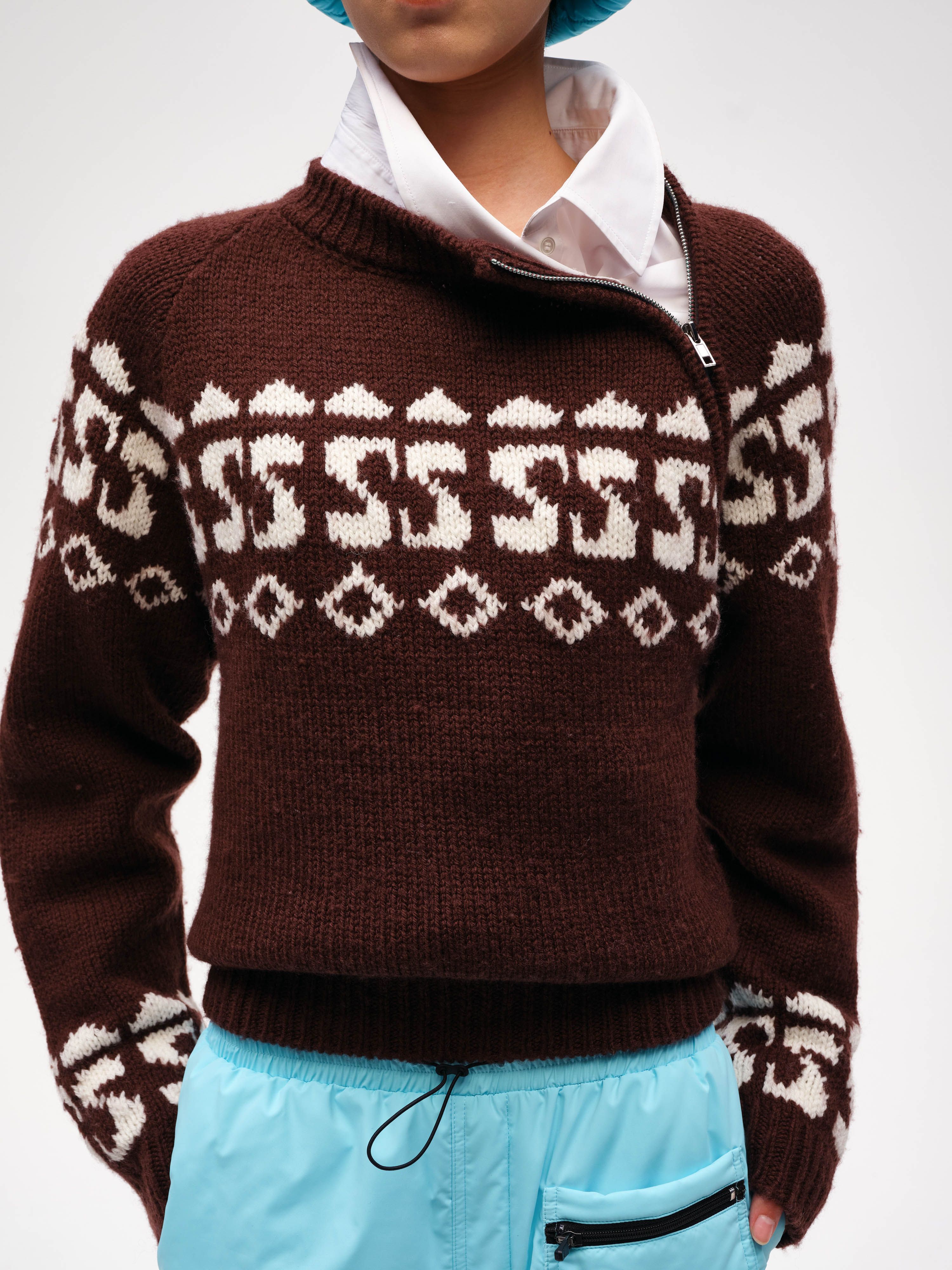 Crew-neck Intarsia Wool Sweater | Short Sentence