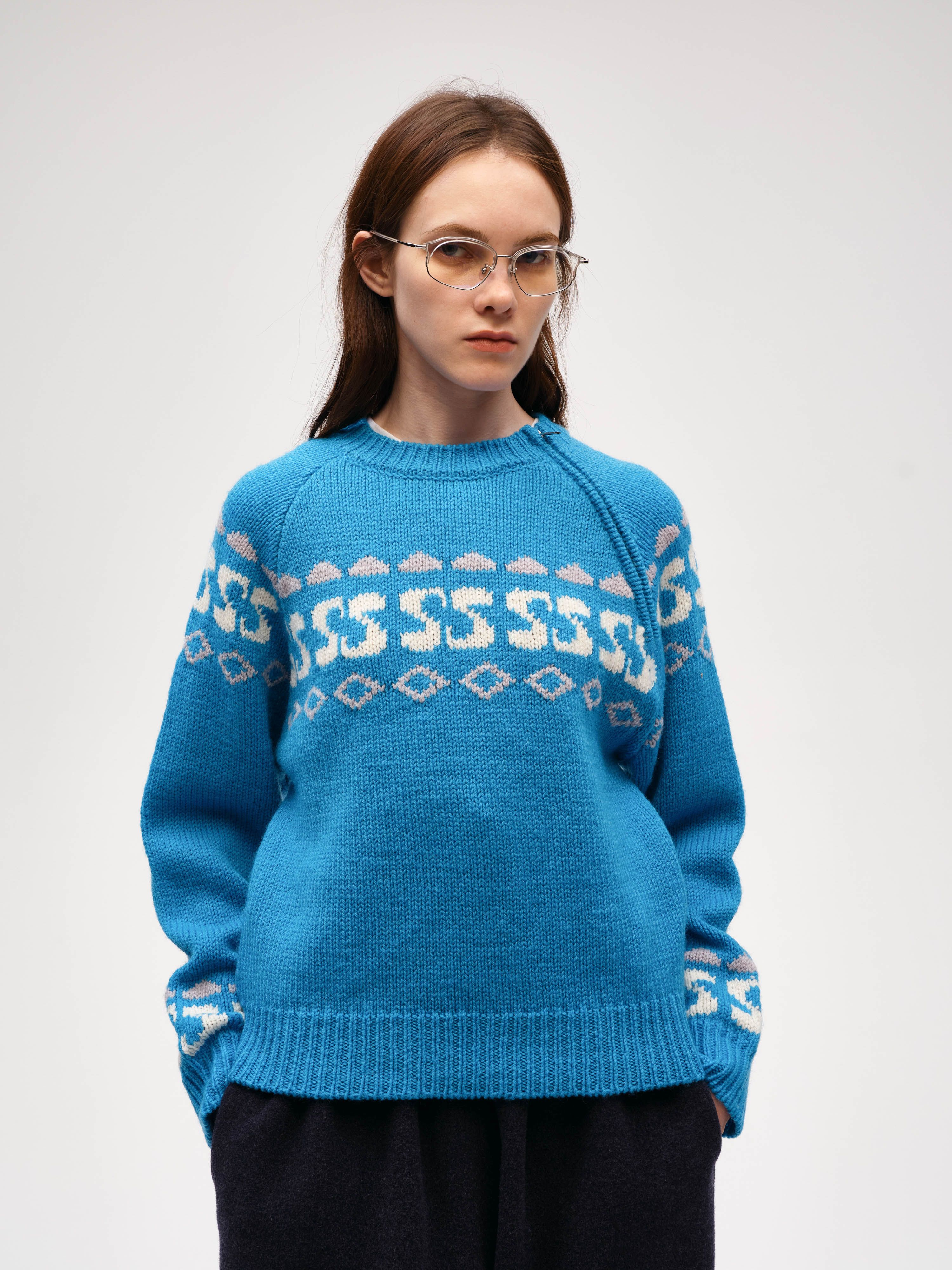 Crew-neck Intarsia Wool Sweater | Short Sentence