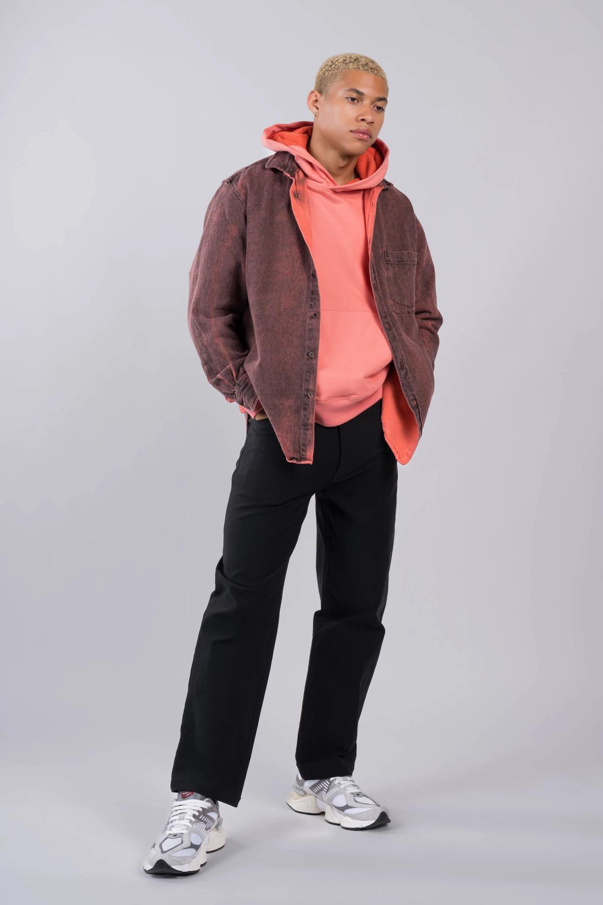 OUTLIER – Experiment 390 - Acottontwill Spraypig Boxford