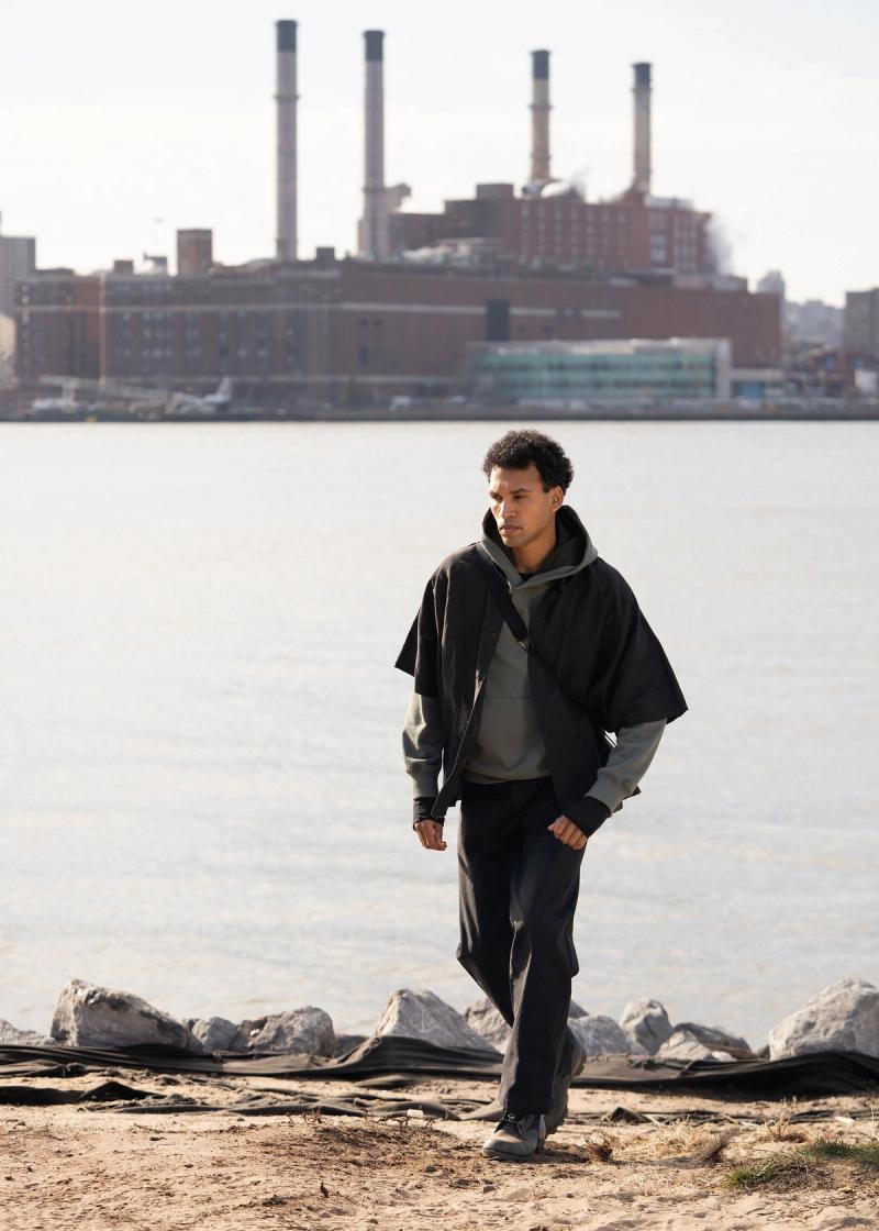 OUTLIER – A New Materialism in Clothing