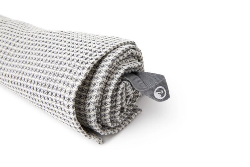 OUTLIER – Experiment 411 - Deepgrid Cottolinen Towel